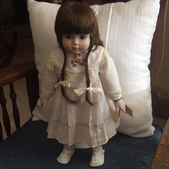 Victoria’s Collectibles | Other | Vintage Victorias Collectibles Doll ...
